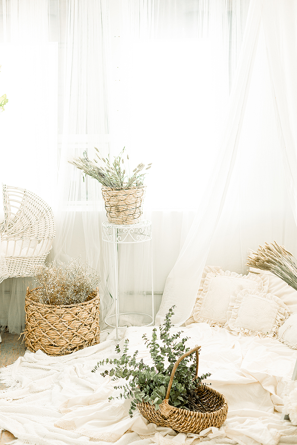 PHOTOSHOOT IN THE SUNSHINE ROOM – IAMCREATIVESPACE