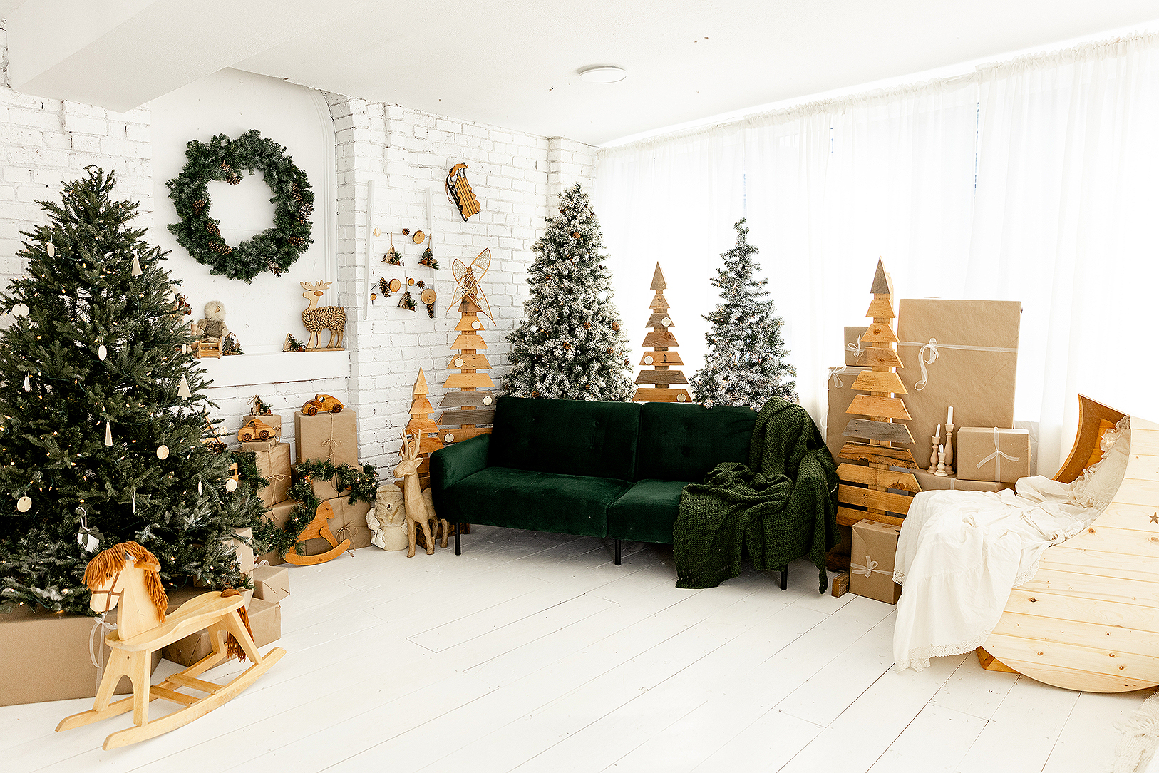 THE SUNSHINE ROOM | HOLIDAYS – IAMCREATIVESPACE