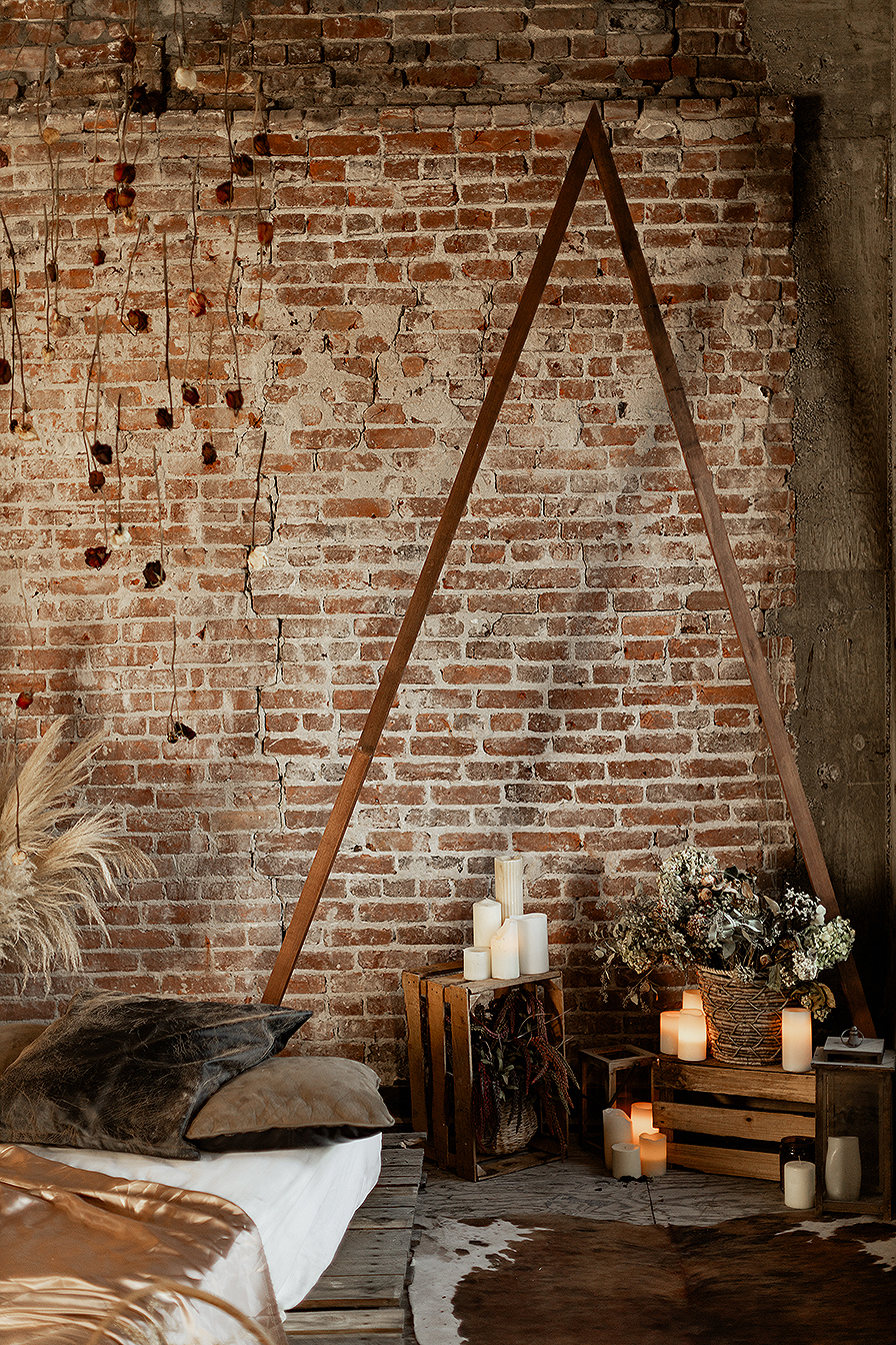 THE ATTIC – IAMCREATIVESPACE