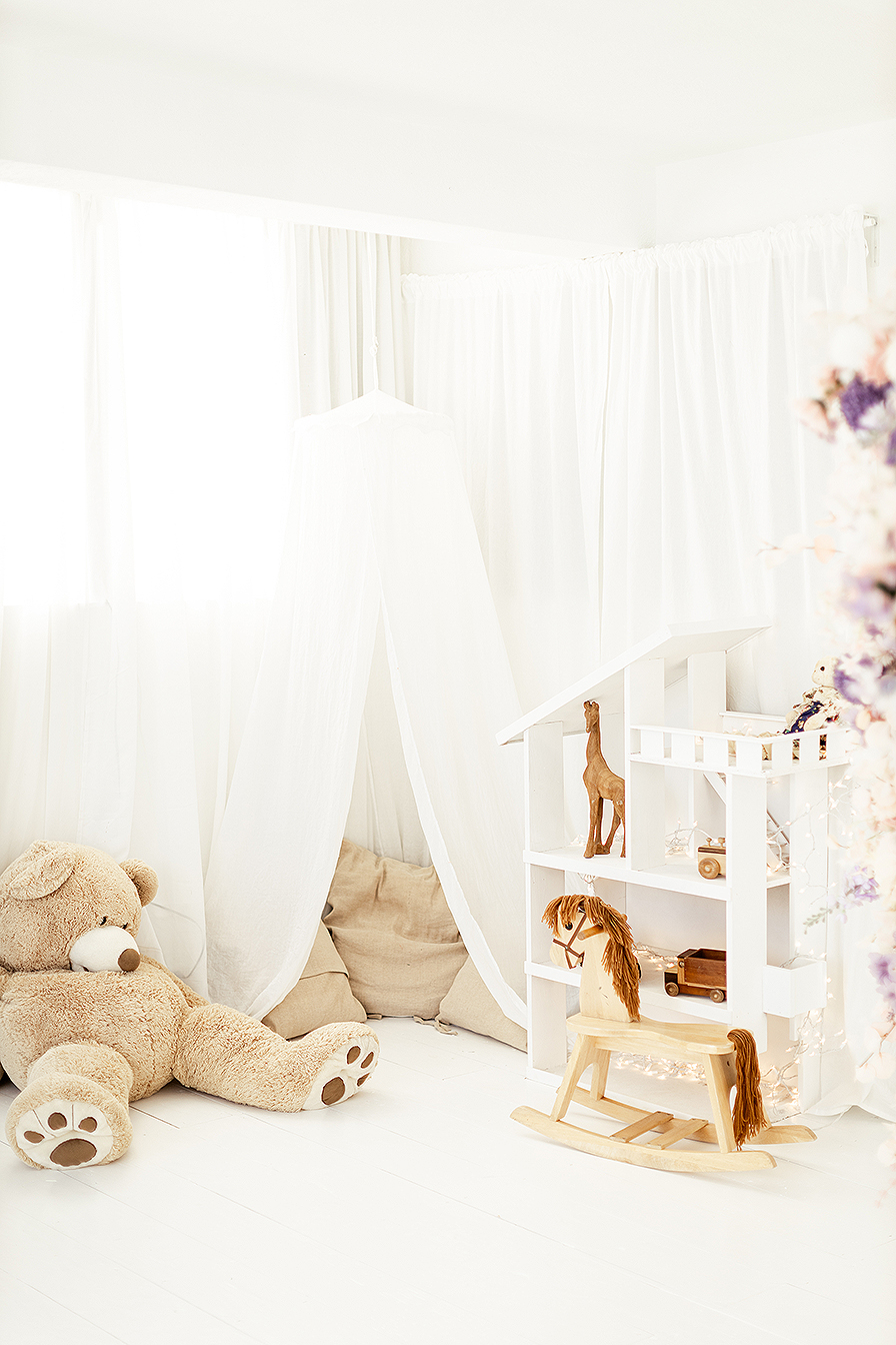 THE SUNSHINE ROOM – IAMCREATIVESPACE